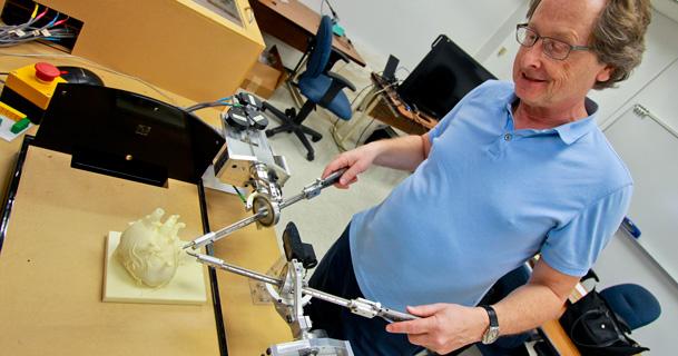 Rozenblit Gives Doctors a Better Feel for Laparoscopic Surgery ...